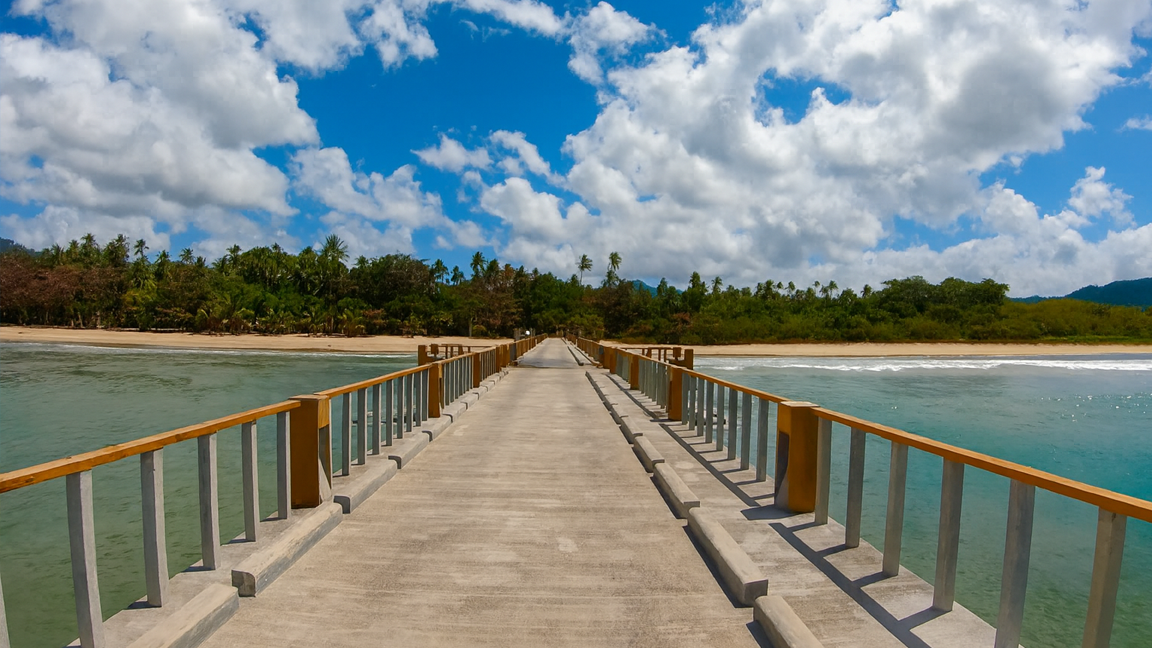 Lio Beach Walk – El Nido, Palawan