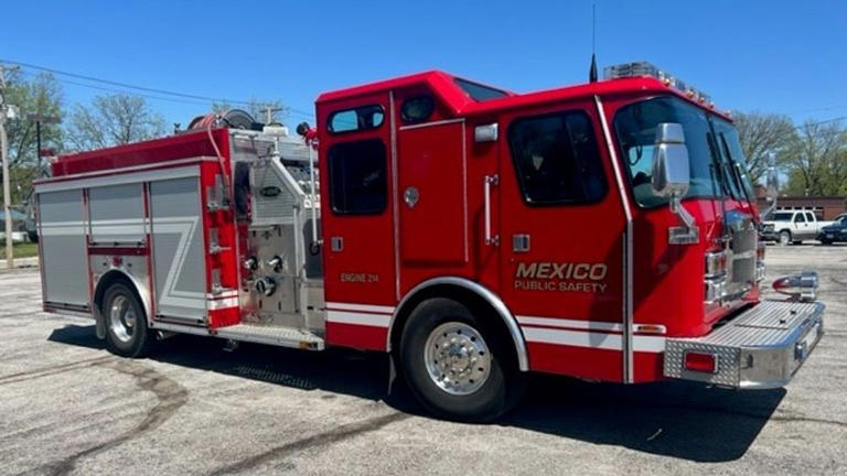 Cat dies in Mexico, Mo., house fire; resident and dog escape safely