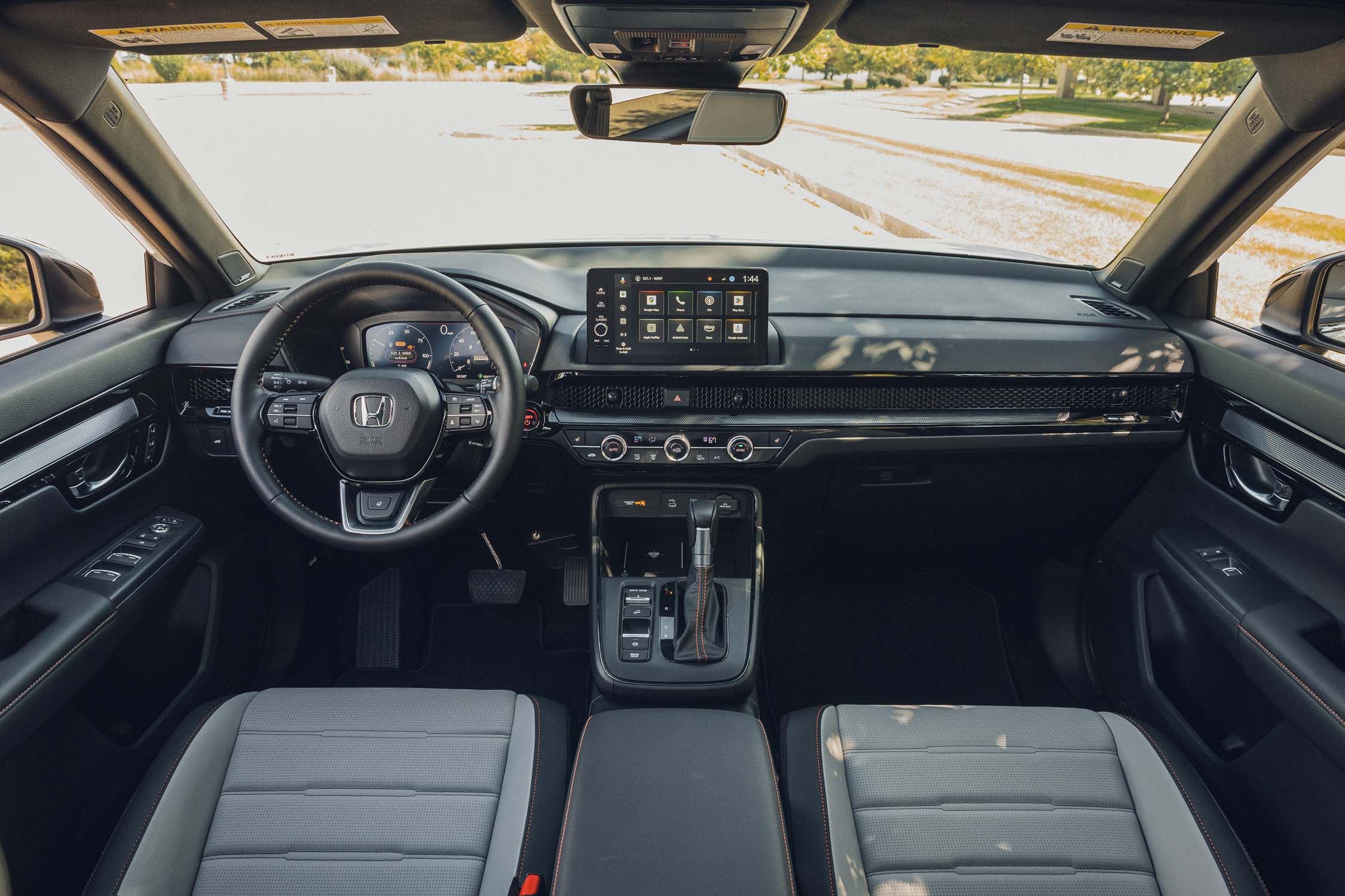 View Interior Photos of the Hybrid Compact SUV Comparison Test