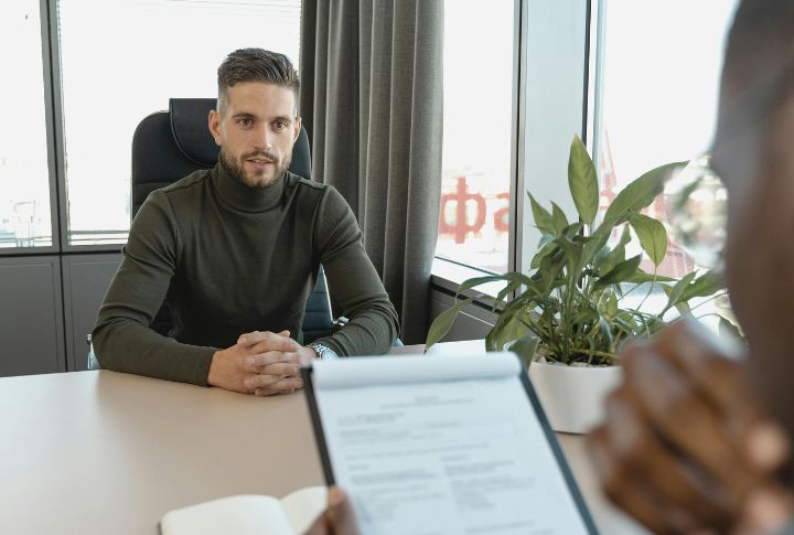 20 Red Flags Hidden In Job Descriptions