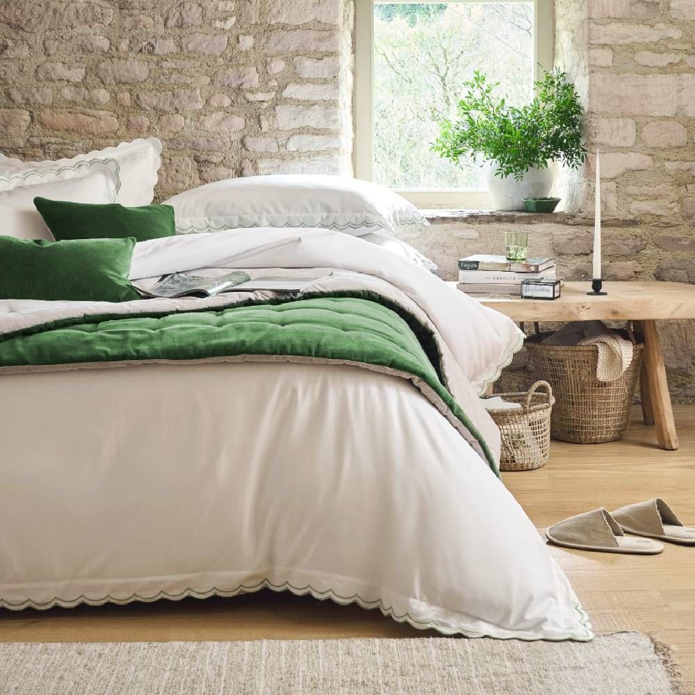 Christy discount codes - for December 2025