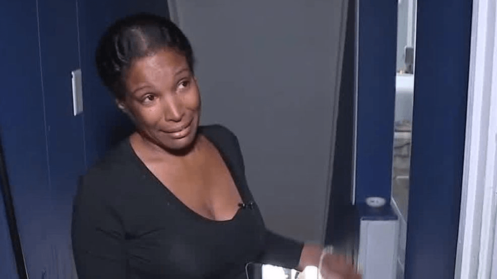 Harrisburg woman's American dream shattered after fire at her business