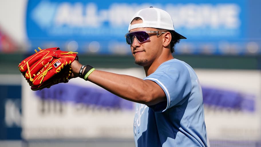 This MLB Team Is the Perfect Comparison for the Chiefs