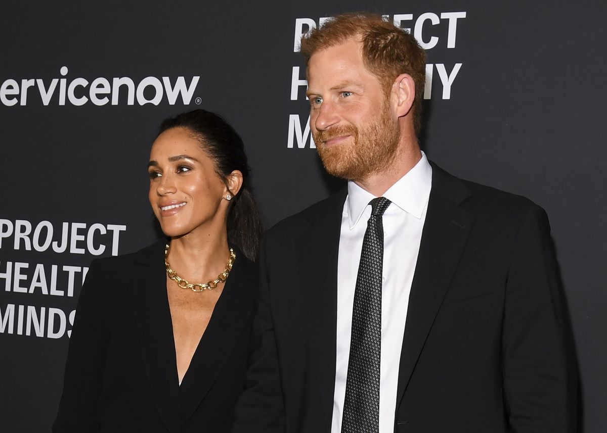 Harry and Meghan Sign an Open Letter Calling for Restrictions Against ...