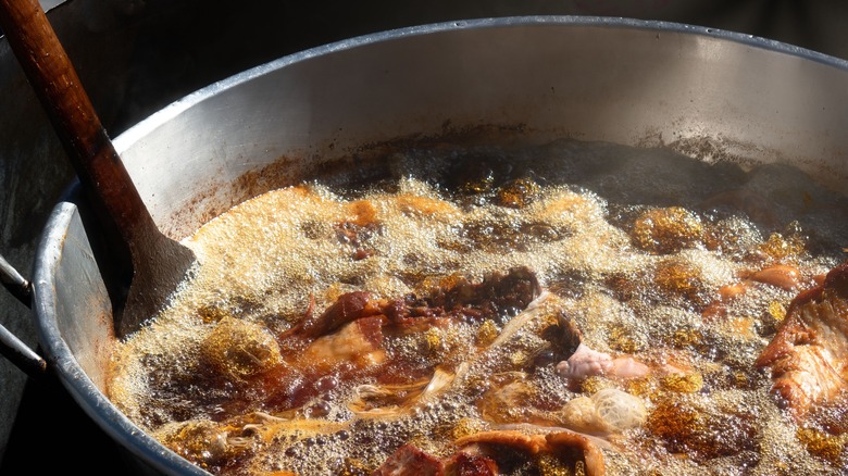 What Is Carnitas And How Is It Different From Barbacoa?