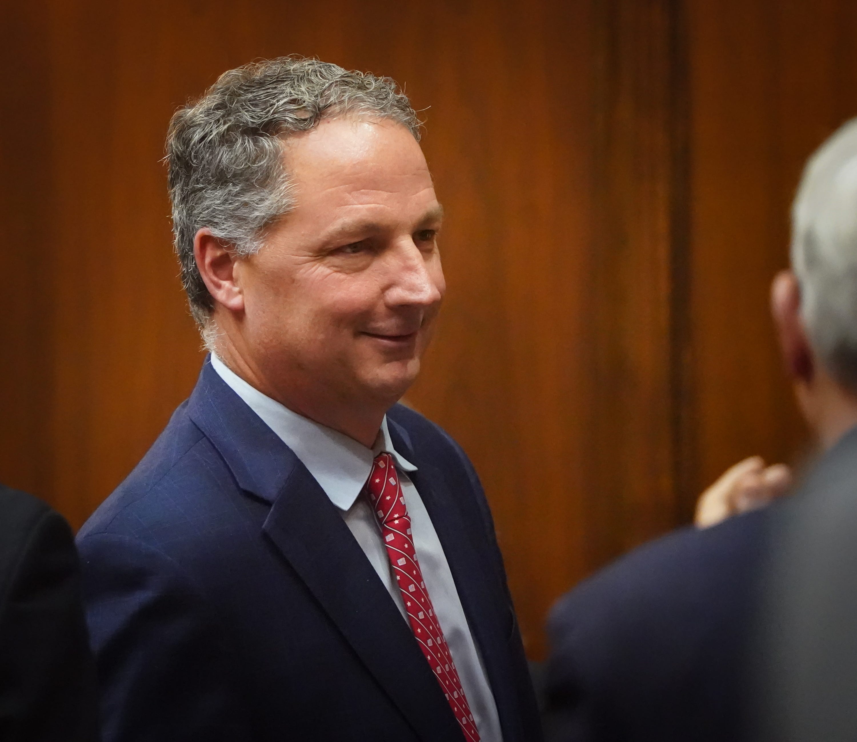 Indiana House keeps mid-decade redistricting alive as Braun threatens ...