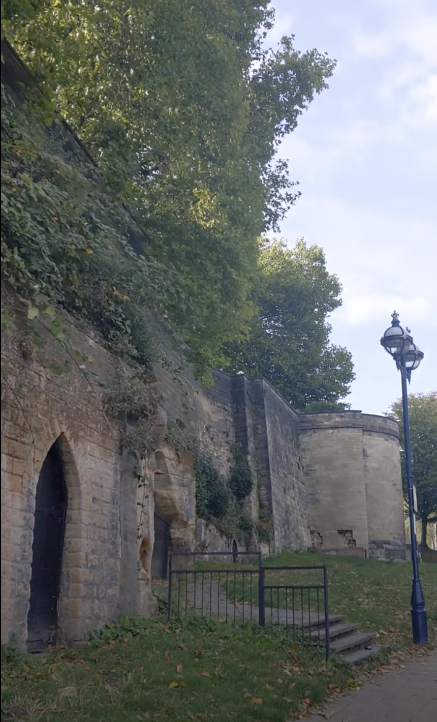 Nottingham's most haunted secrets revealed: Cursed rooms, castle deaths ...