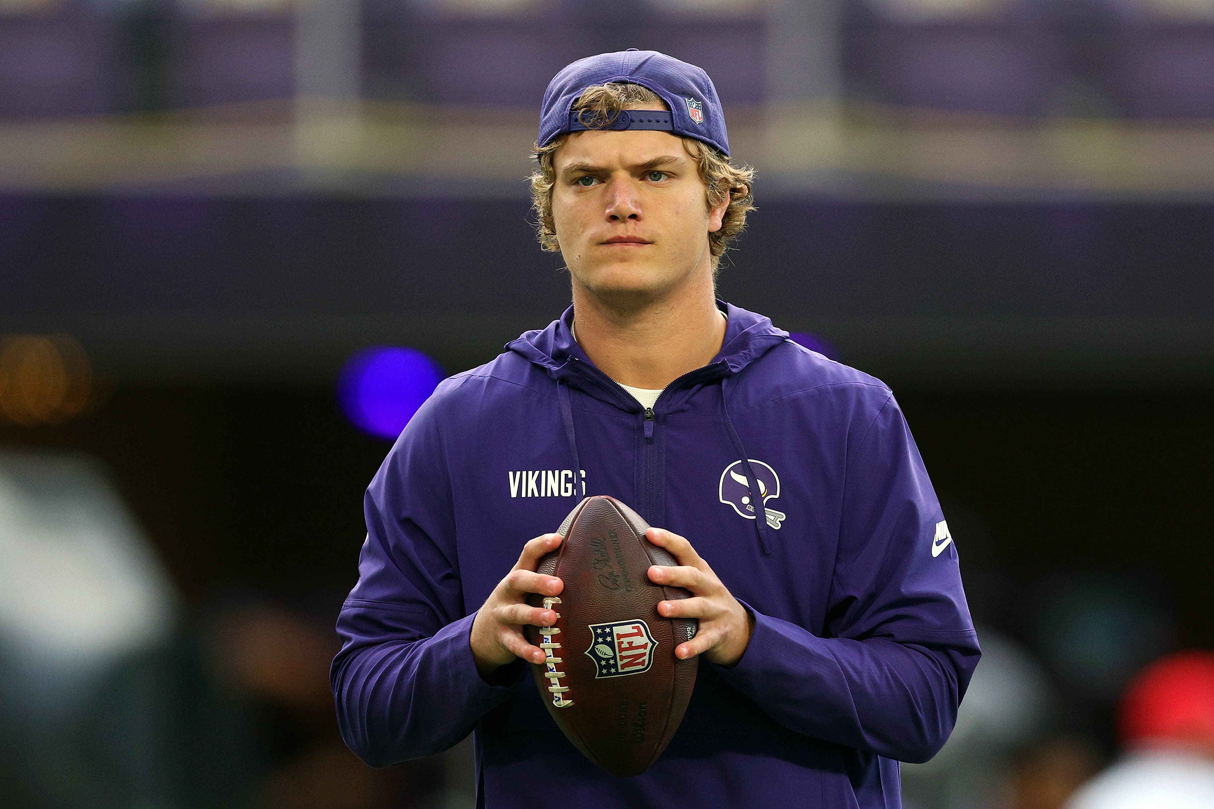 Vikings have a new worry on QB JJ McCarthy