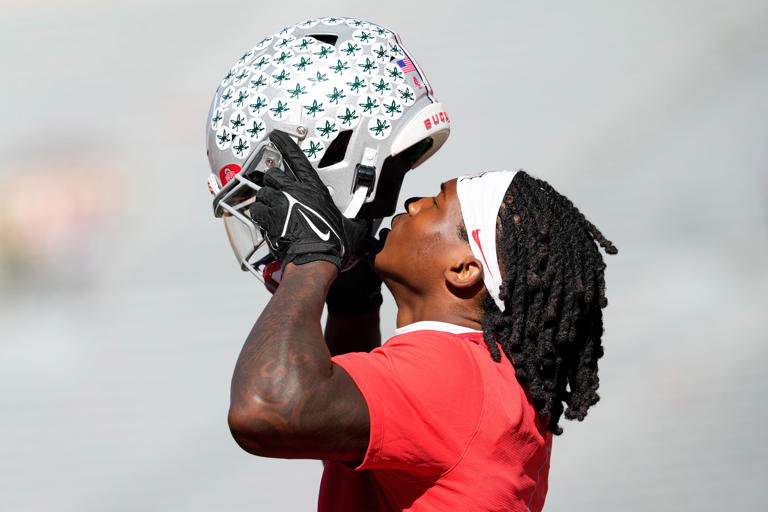 ESPN names Ohio State's Jeremiah Smith top 2026 college receiver