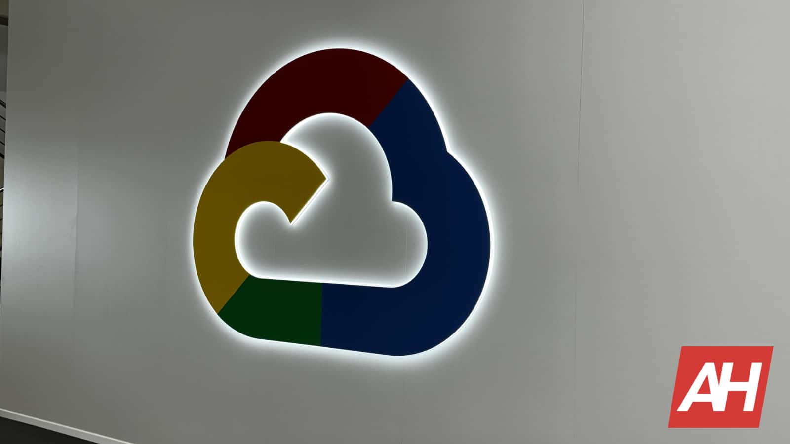 Google enters multi-billion dollar cloud deal with Anthropic for Tensor ...