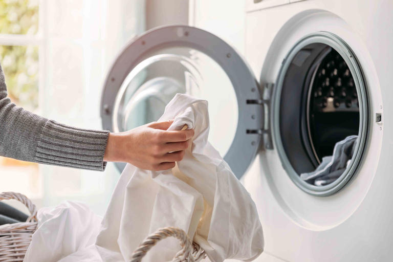 You’re probably using too much laundry detergent—here’s how much you ...