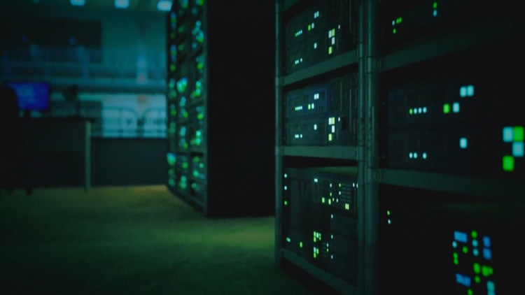 Sinema promoting Chandler data center on behalf of AI industry