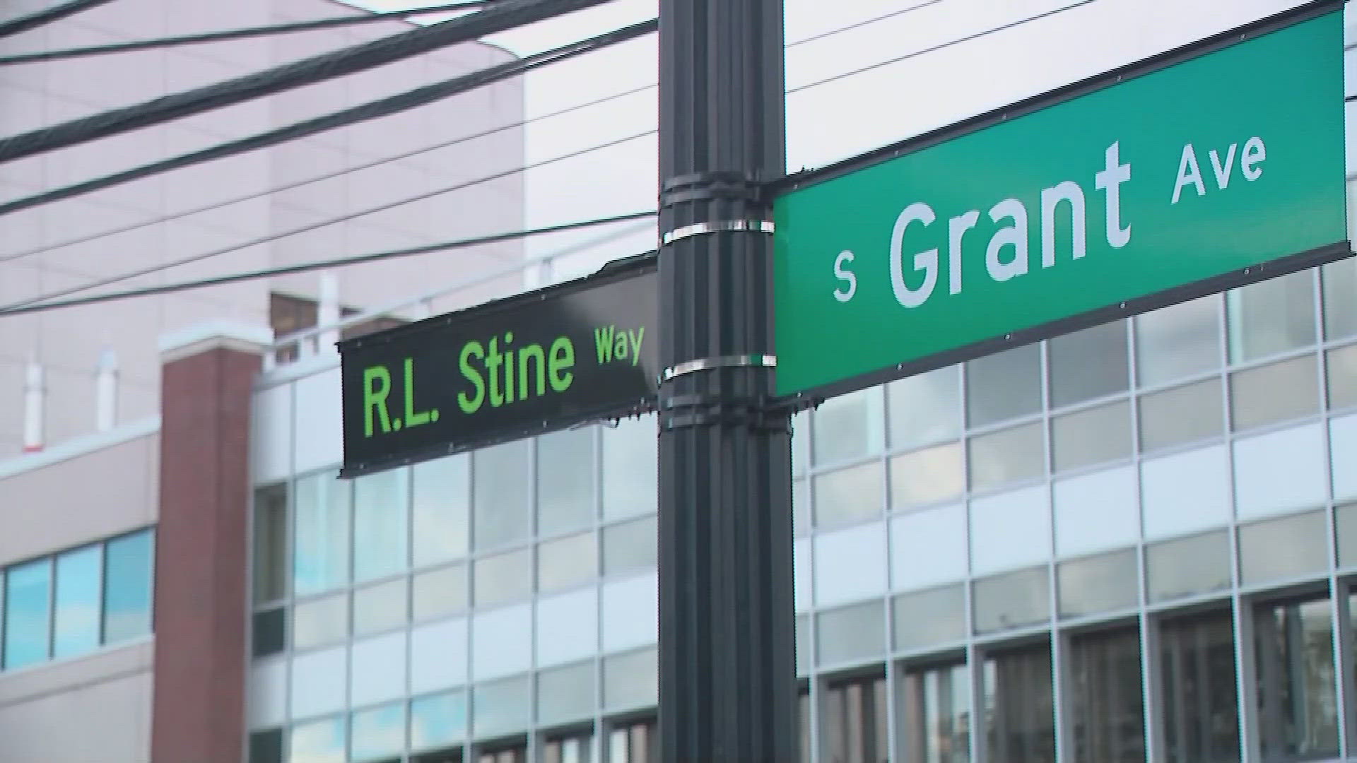 Central Ohio native and horror author R.L. Stine honored with temporary ...