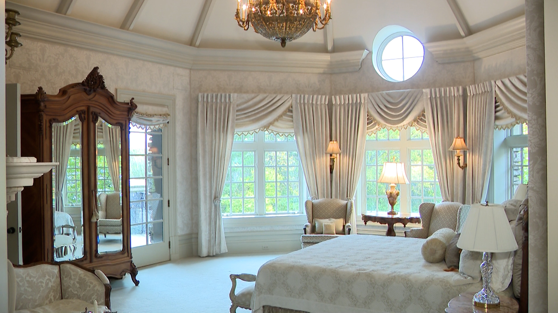 Realtor, property manager talk about building the Freeland mansion