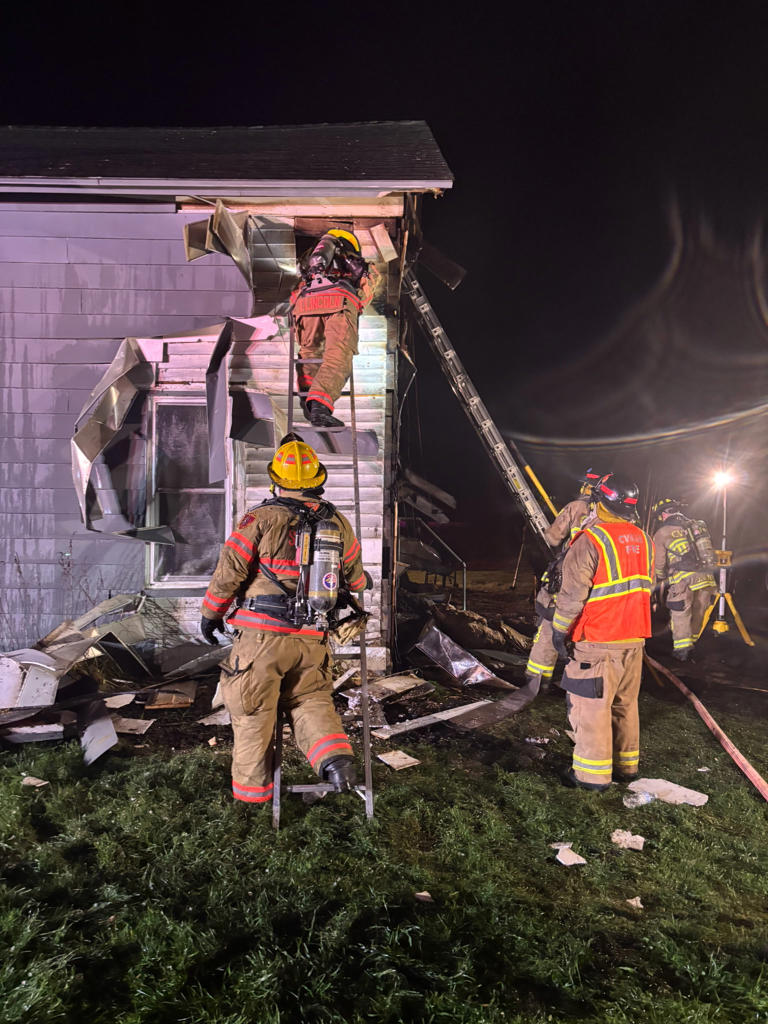 Family safe after overnight fire in Homer