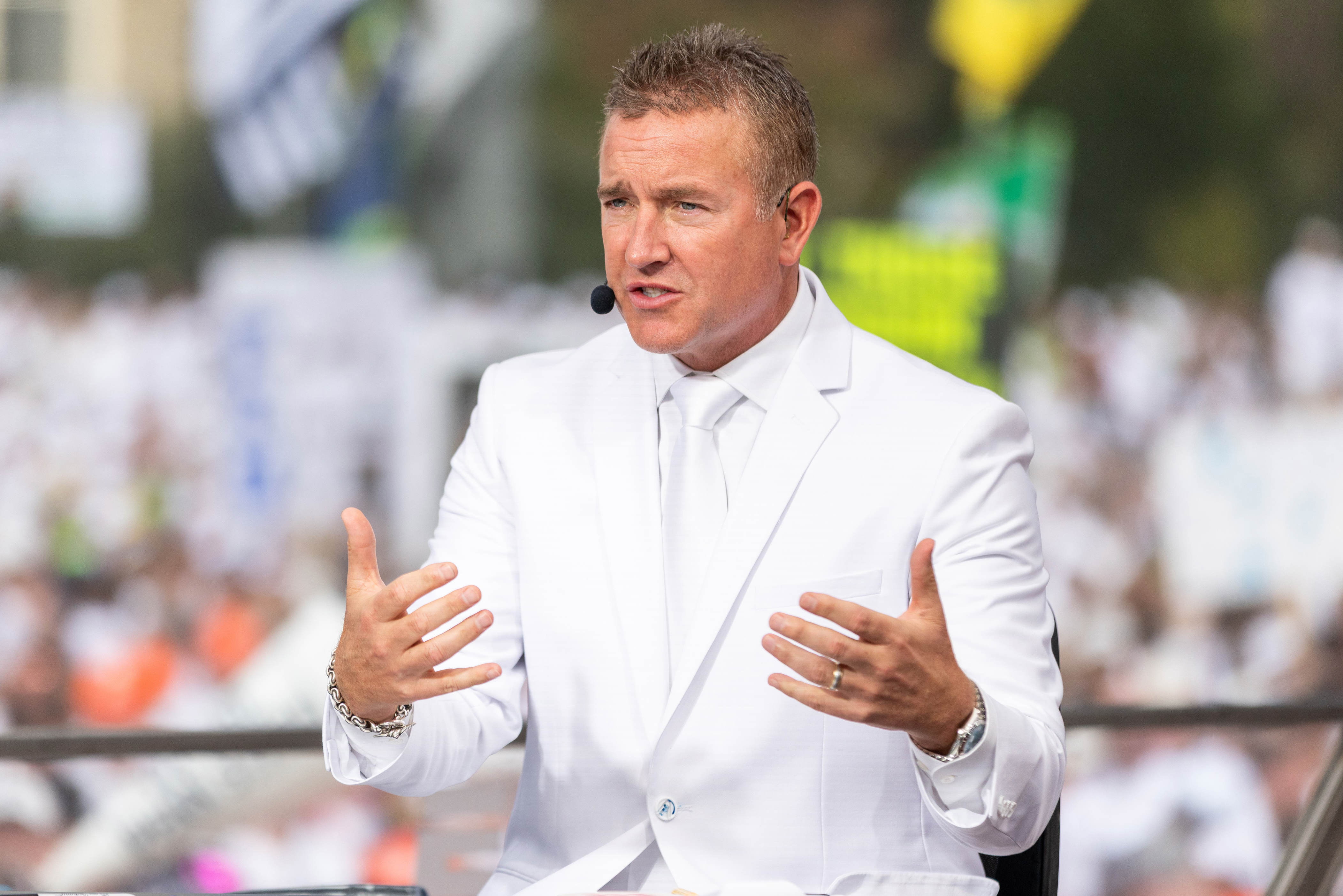 College football ref's suspension catches Kirk Herbstreit's attention