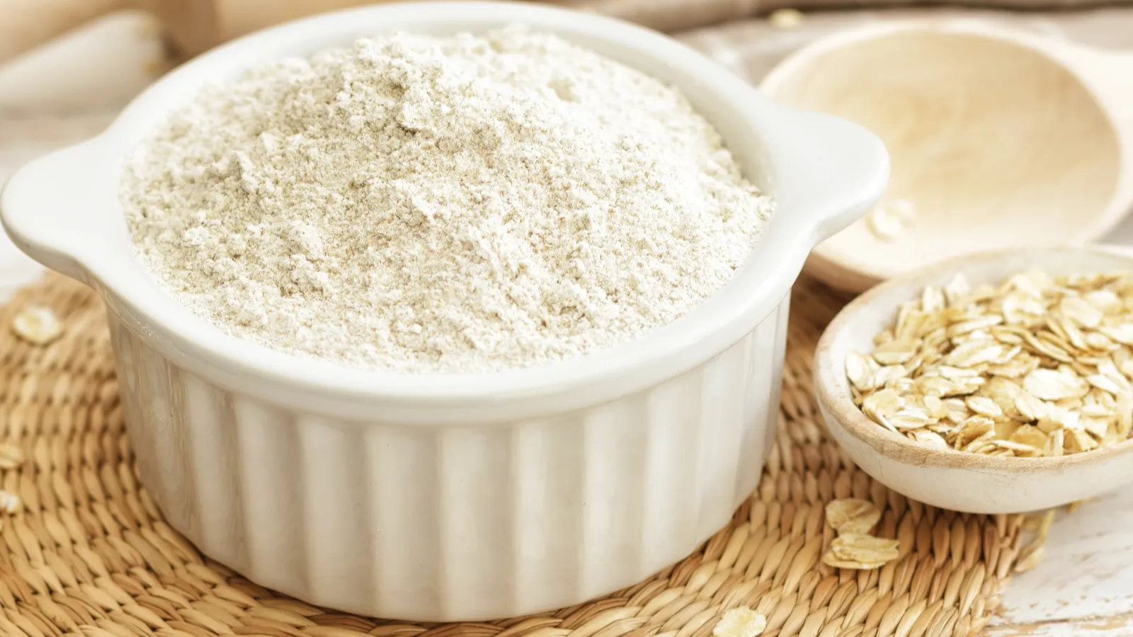 Cakes made with oat flour instead of all purpose