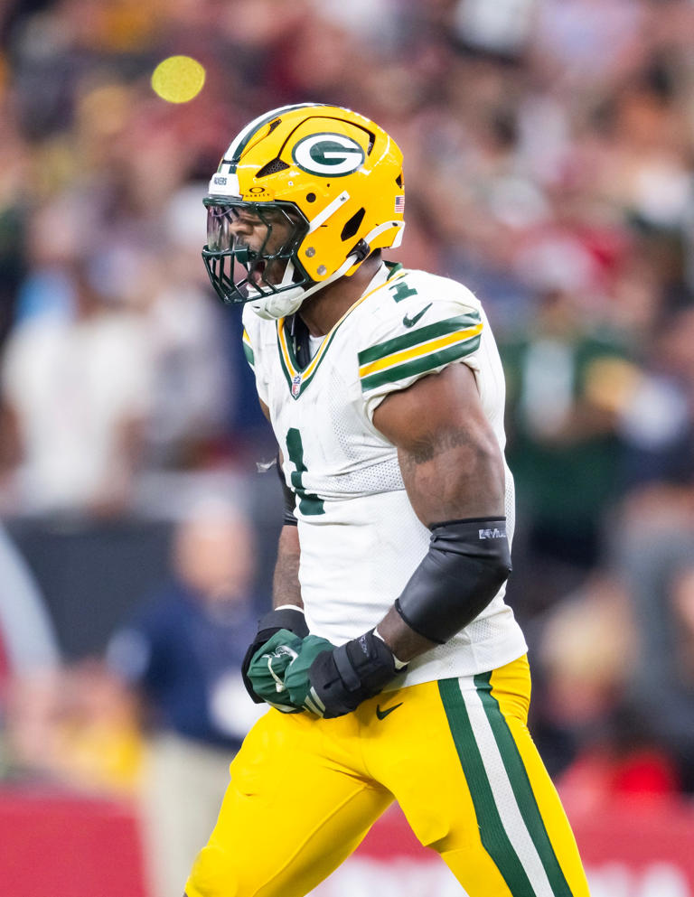 Packers' Micah Parsons named Week 7 NFC Defensive Player of the Week