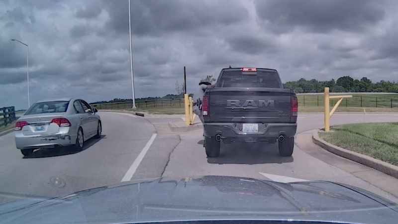 KSP trooper Jude Remilien body camera footage during Blue Grass Airport ...