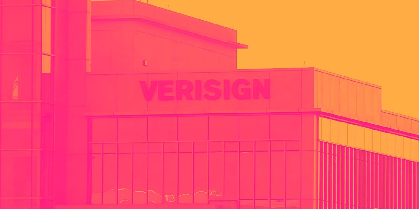 VeriSign (NASDAQ:VRSN) Exceeds Q3 Expectations
