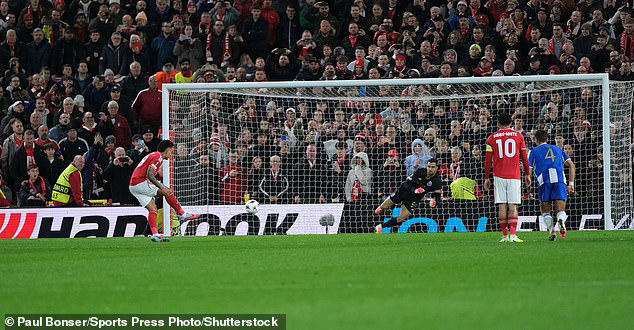 Sean Dyche barely flinched as Nottingham Forest toppled Porto 2-0 in ...