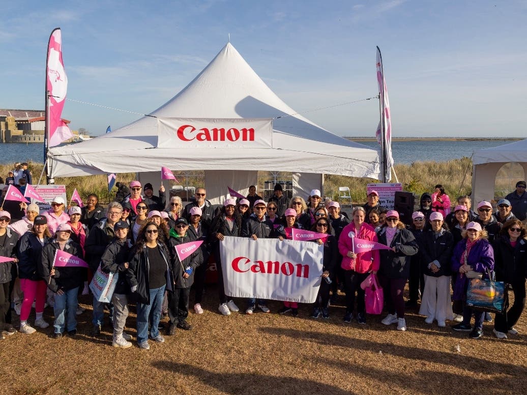 Canon Employees Walk In Making Strides Event To Support Breast Cancer ...