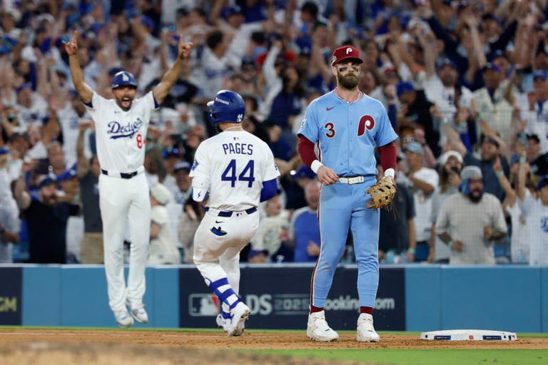 Phillies aren't losing Bryce Harper, says Dave Dombrowski