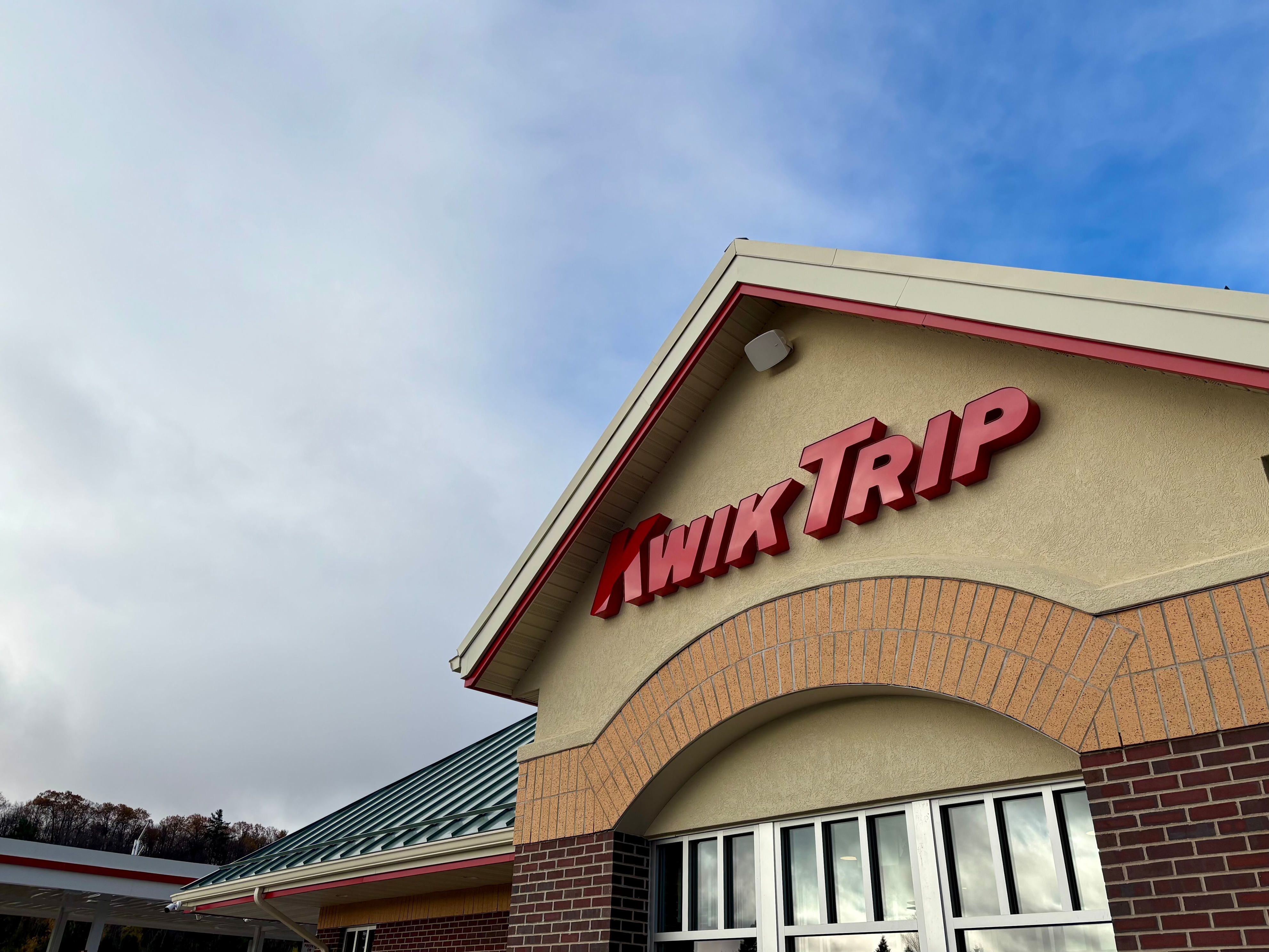 Ishpeming Kwik Trip opens for business