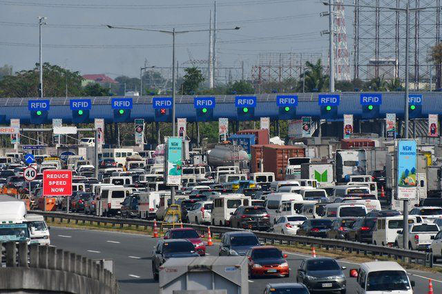 NLEX opens all lanes during All Saints long weekend