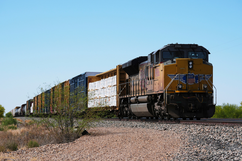 Union Pacific and Norfolk Southern report solid profits as they make ...