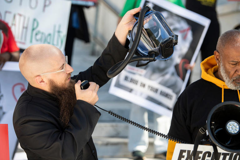 Alabama executes Anthony Todd Boyd by nitrogen gas for 1993 murder and ...