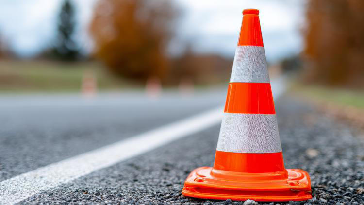 Drivers asked to avoid Covington Highway in DeKalb Co. as crews repair ...