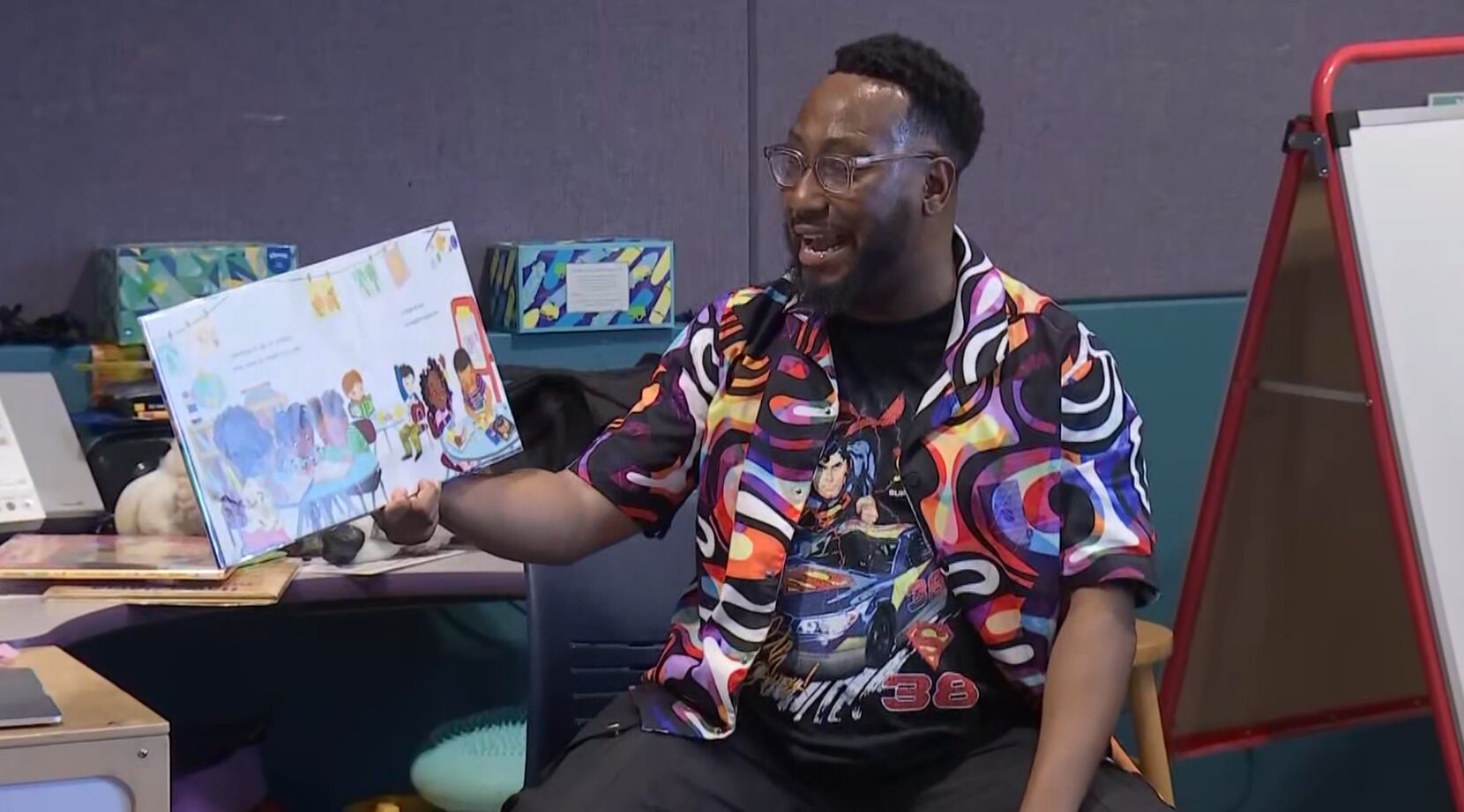 Las Vegas librarian uses hip-hop to engage young readers