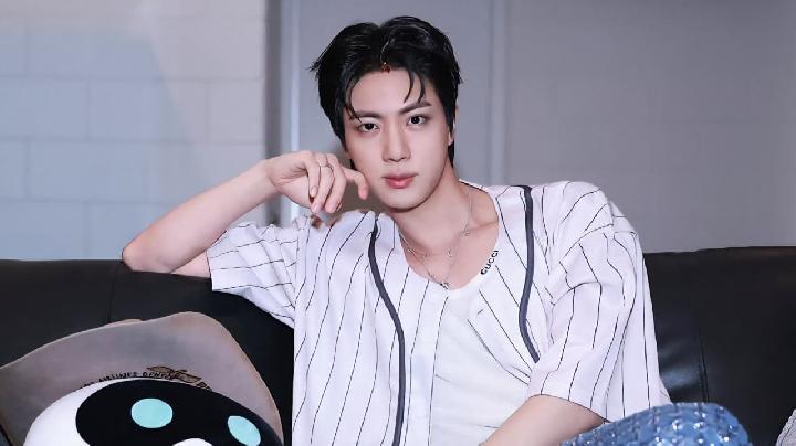 Antusiasme Jin BTS Menjelang Konser Encore di Incheon