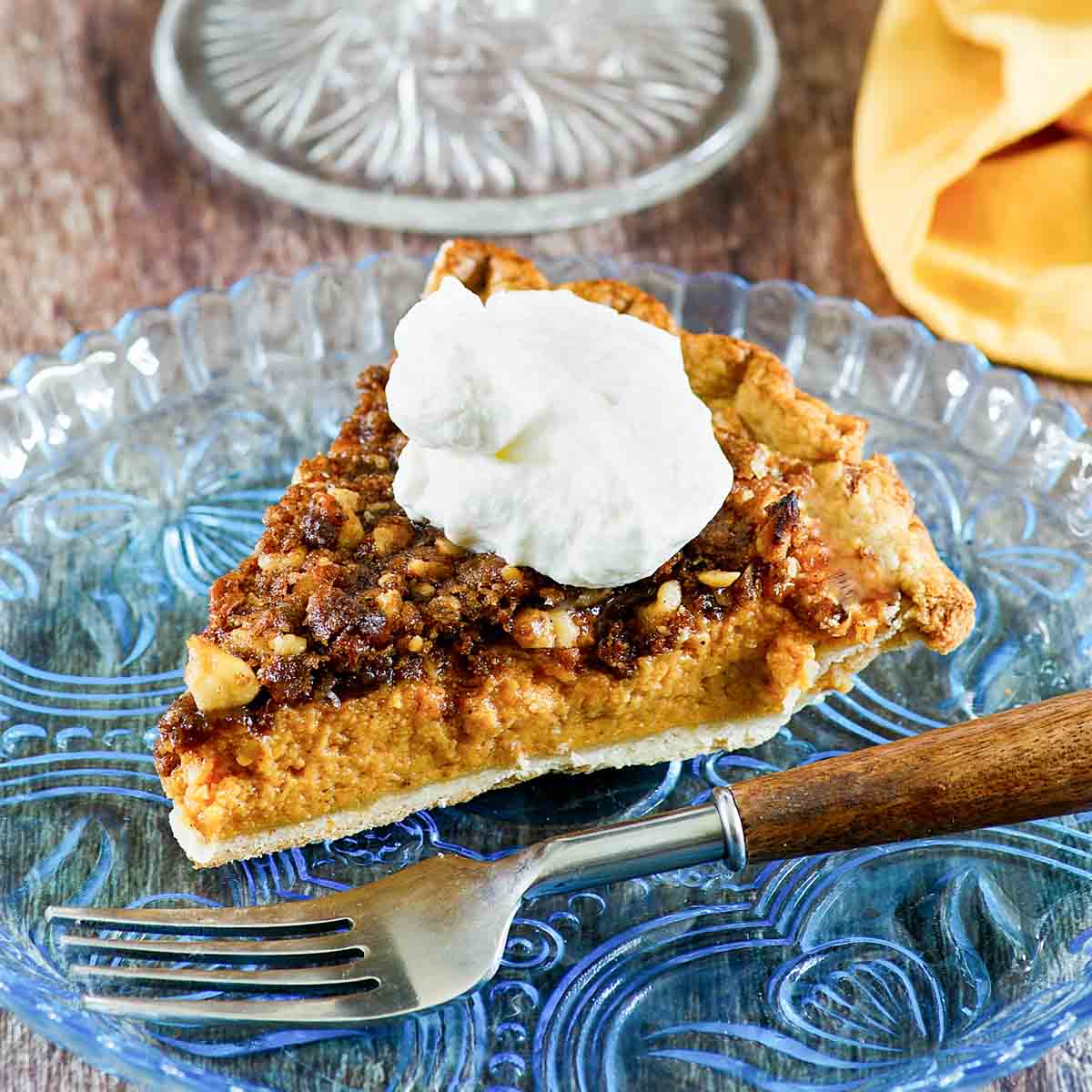 Streusel Pumpkin Pie Recipe: Classic Autumn Dessert with Crumb Topping