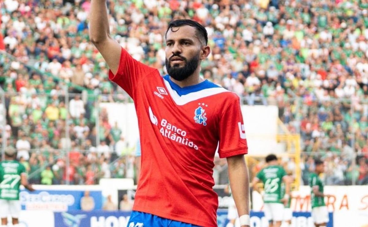 Olimpia recibe duro castigo a pesar del agónico empate ante Alajuelense ...