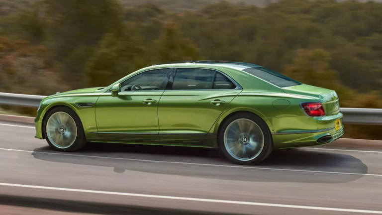 Bentley Scales Back Its EV-Only Plan, Delays the Shift—and the Timing ...