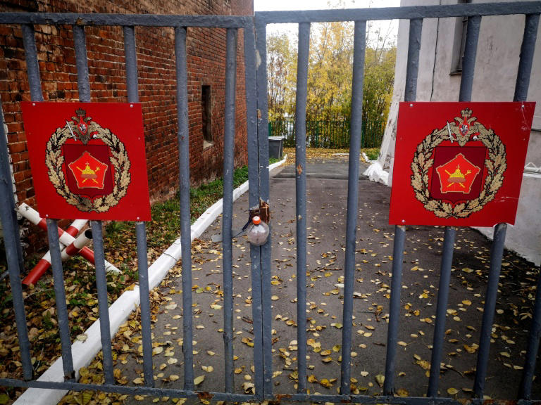 Russia's would-be conscripts uneasy about army career