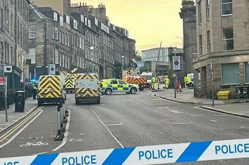 Two police cars crash in Edinburgh as three people injured