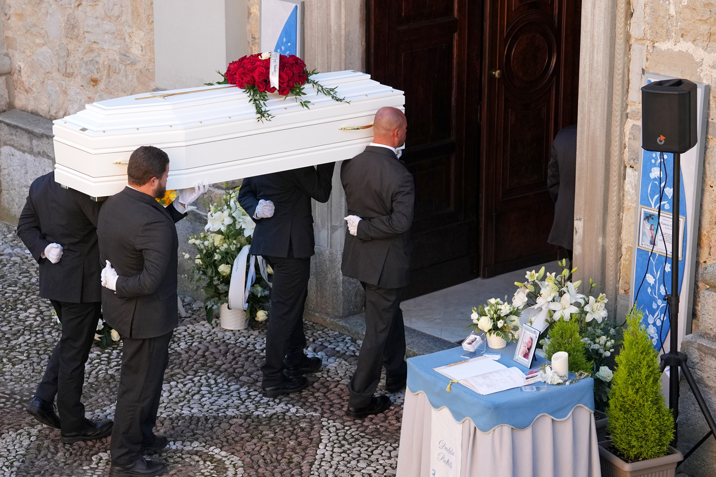 Pamela Genini, oggi i funerali della 29enne uccisa dal compagno ...