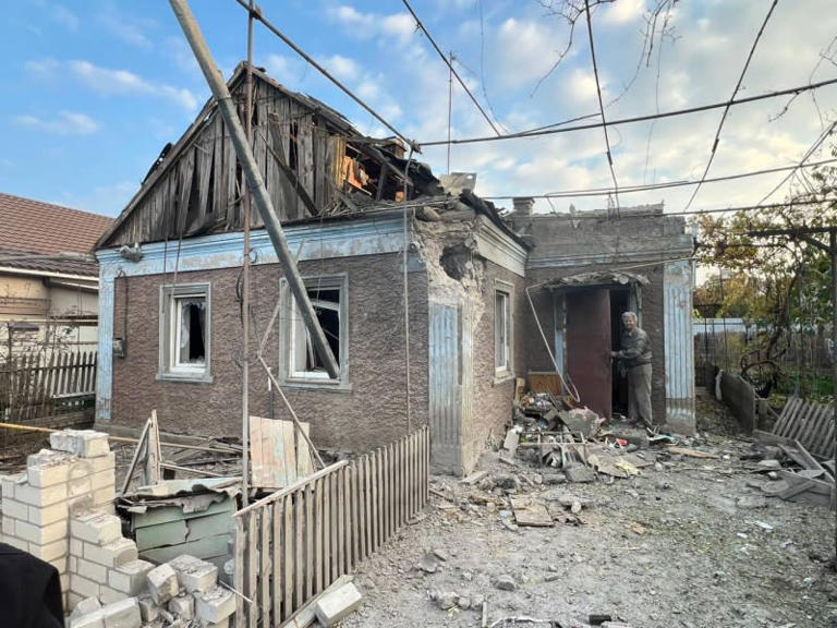 Russian forces attack Ukraine's Kherson again: 16-year-old boy and five ...