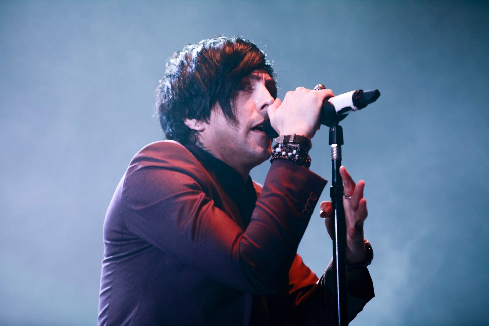 Musician Ian Watkins died from stab wound to the neck