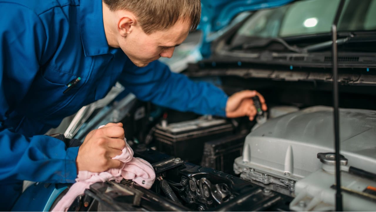 10 car checks you skip until it’s too late