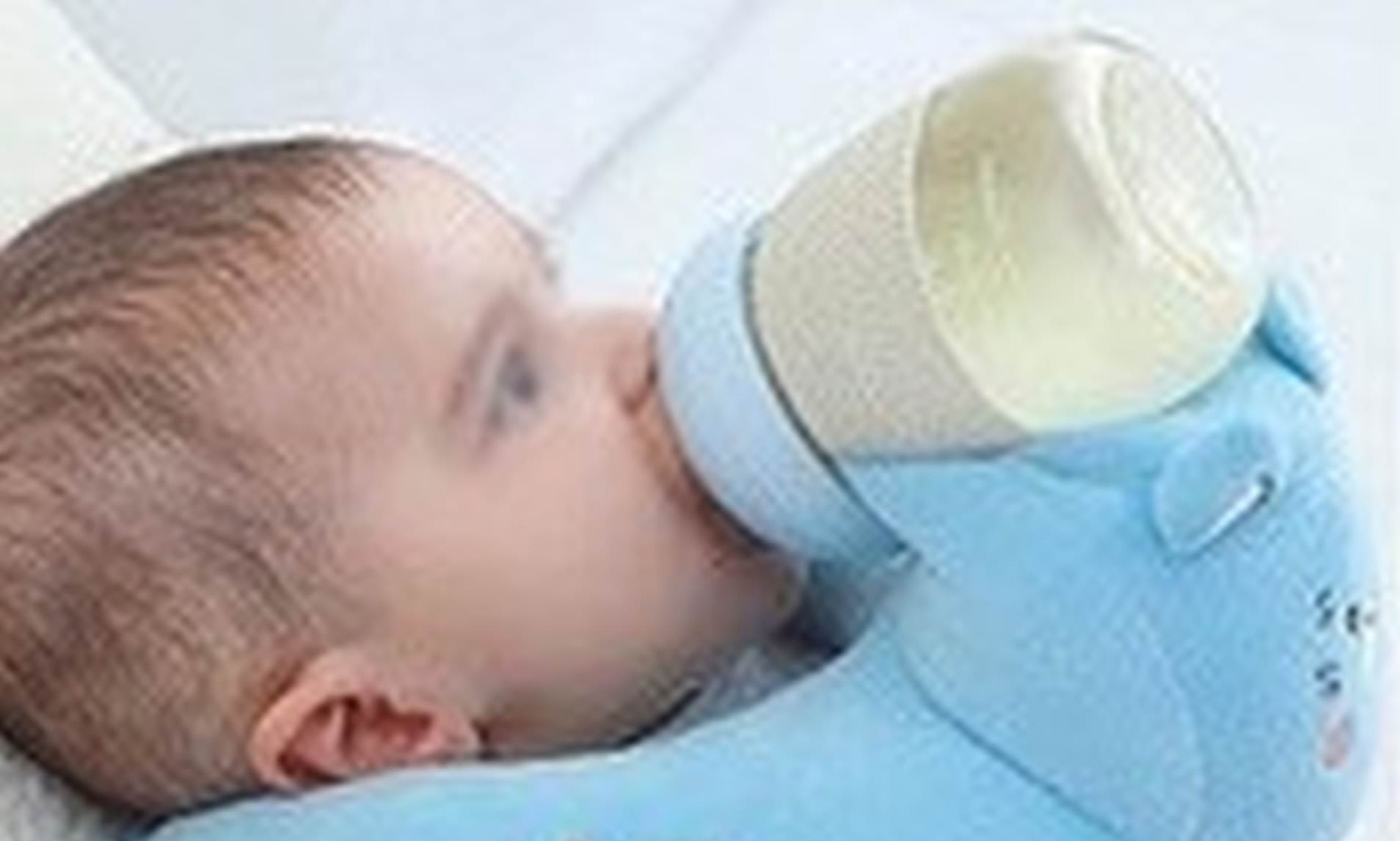 Urgent warning over safety of popular baby feeding product: 'It poses ...