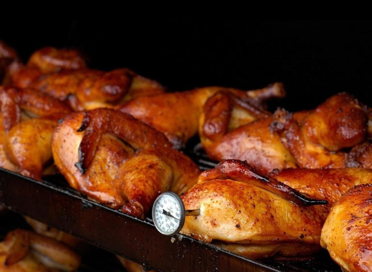 4 Restaurant Chains With the Best Smoked Chicken, According to Pitmasters