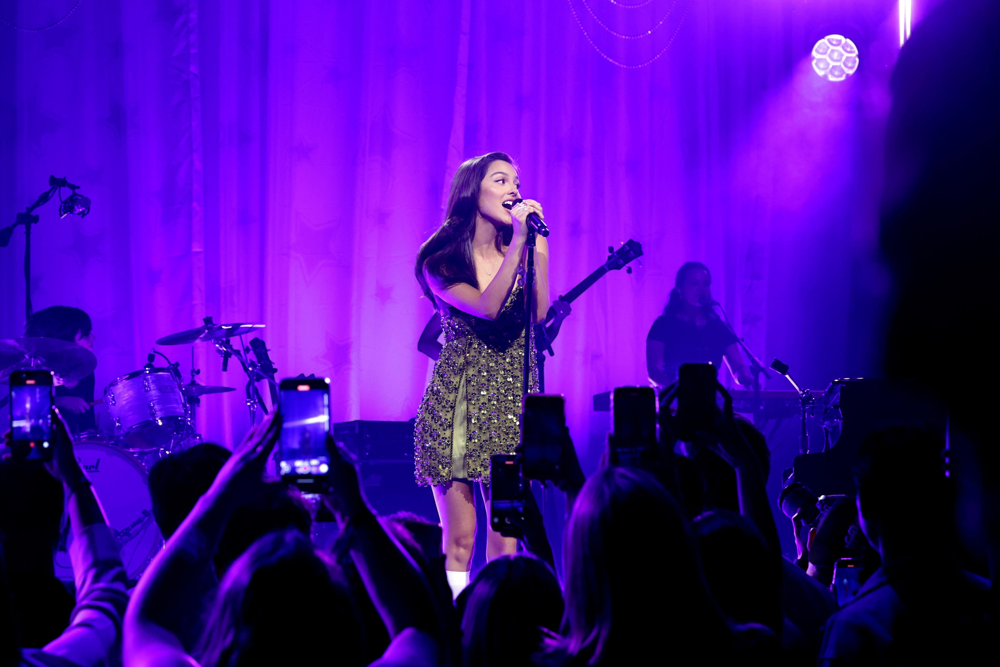 Olivia Rodrigo plays final 'Guts' era show, rocks out at intimate ...