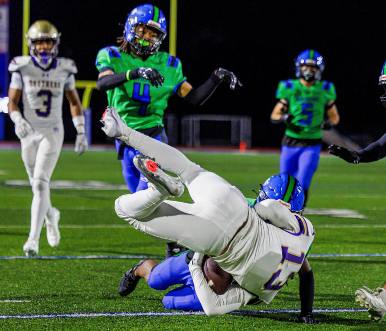 CBA football survives scare with last-second field goal block: ‘Big ...
