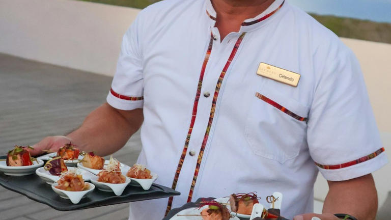 9 Countries Where Tipping Is Considered Rude—and 7 Where It’s Expected