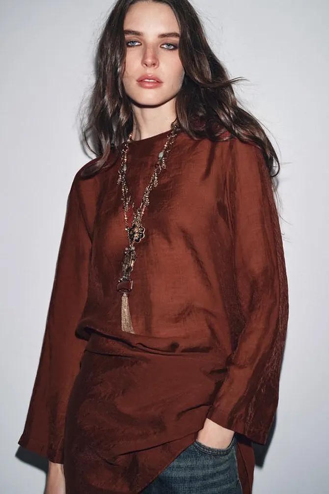 The 10 flowing blouses from Zara and Lefties that are sweeping this fall