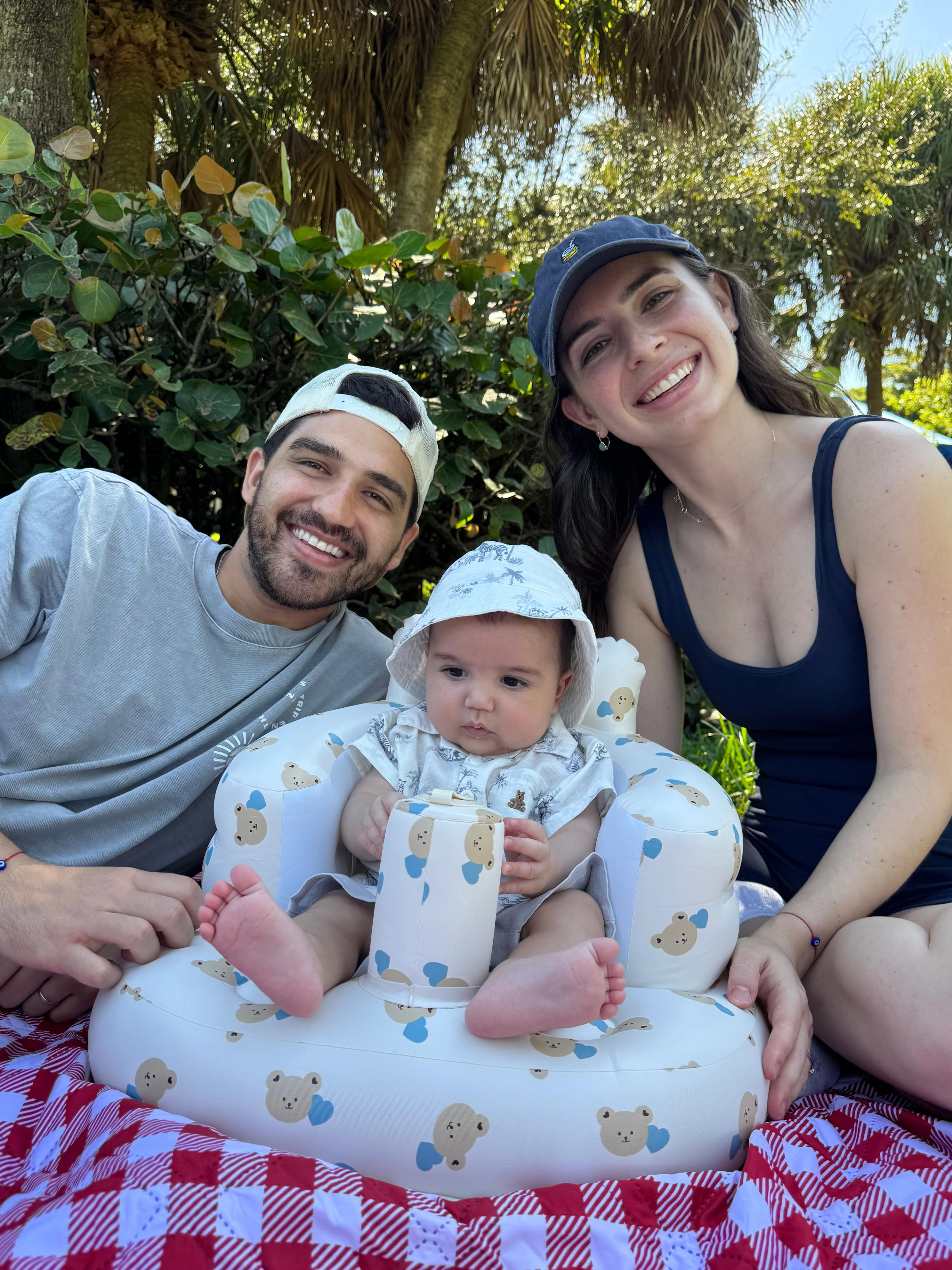 Working from home made motherhood feasible for her. A Stanford study ...